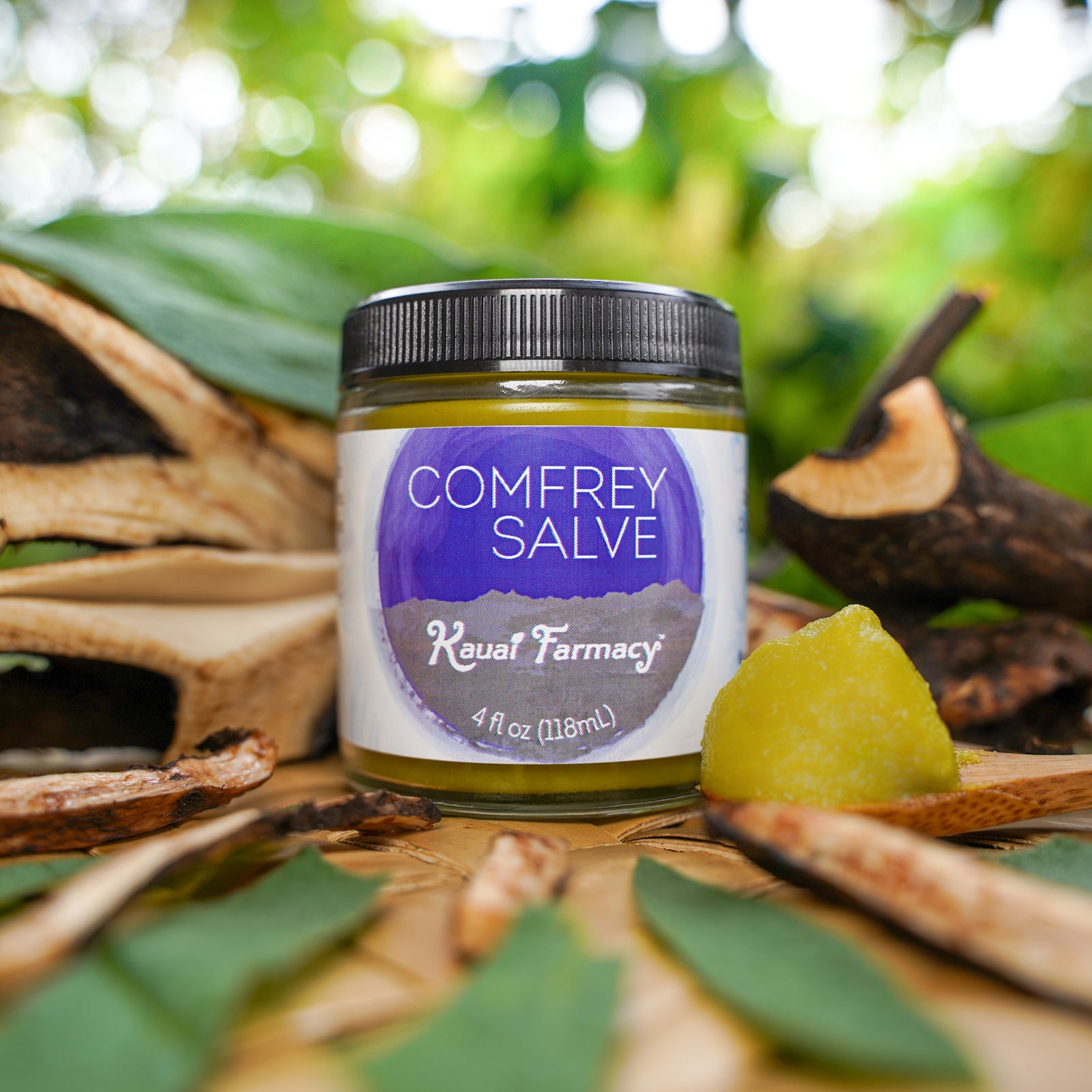 Comfrey Salve - Knitbone coconut oil salve bones, injuries, bruises ...